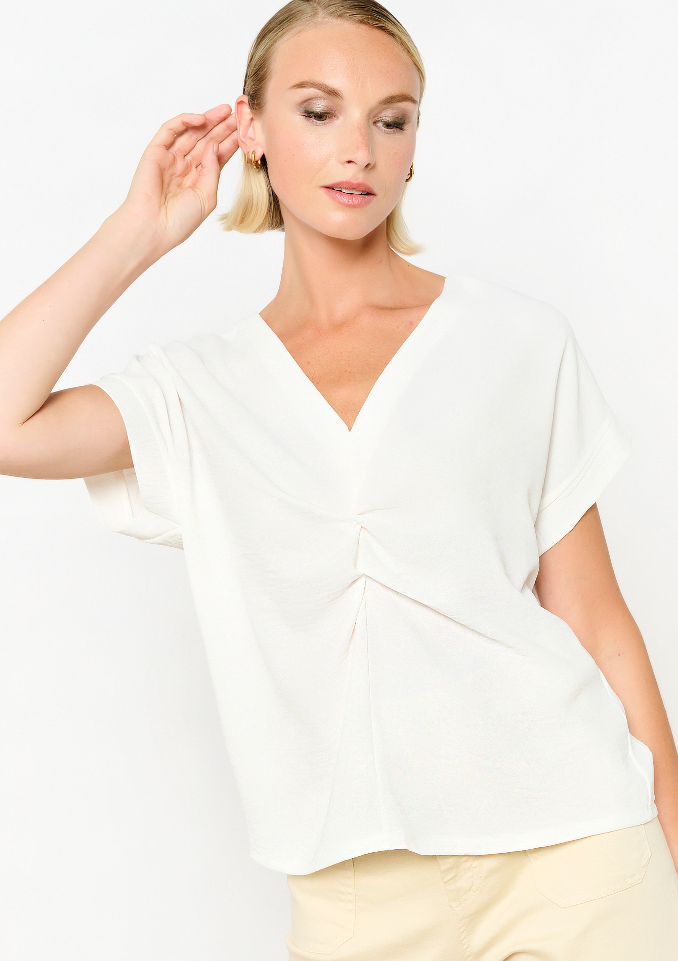 Blouse with V-neck - LolaLiza