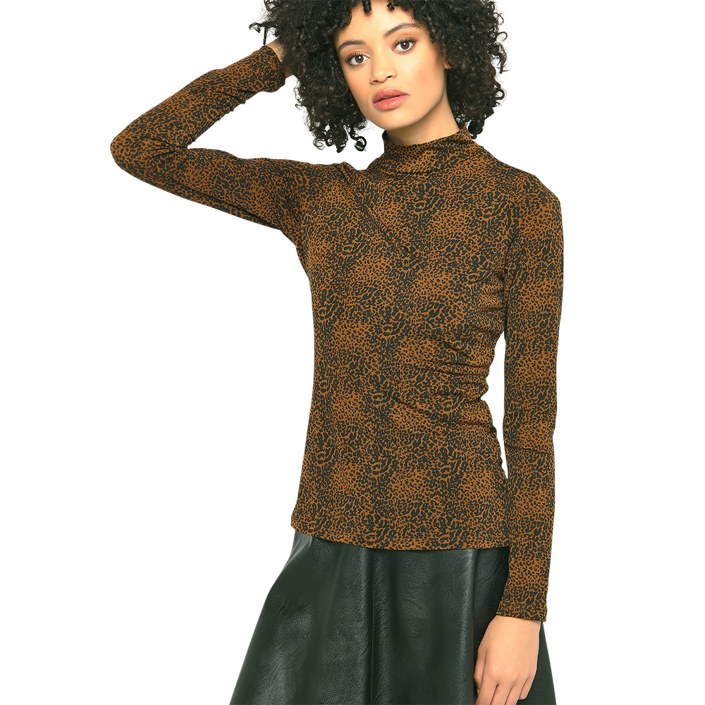 Turtleneck sweater with leopard print - LolaLiza