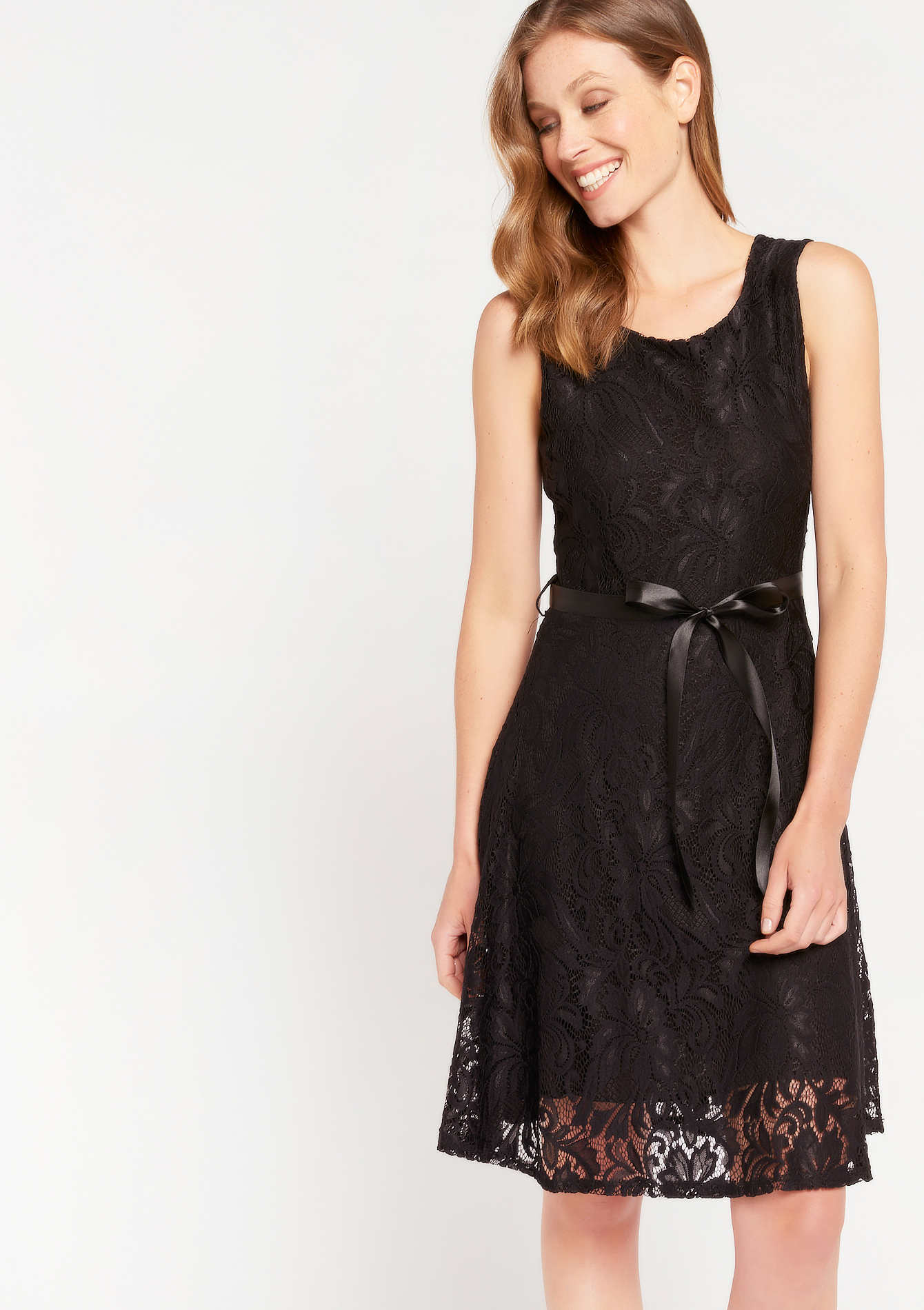 Dress with floral print and lace - LolaLiza