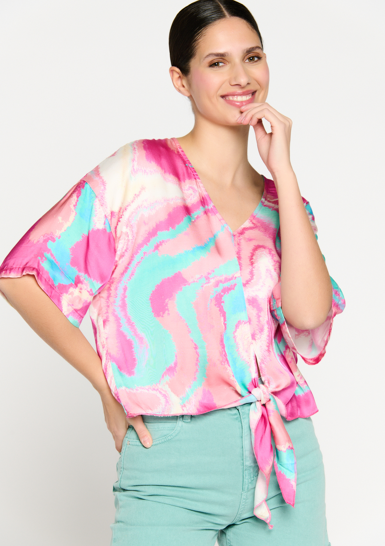 Blouse with V-neck - LolaLiza